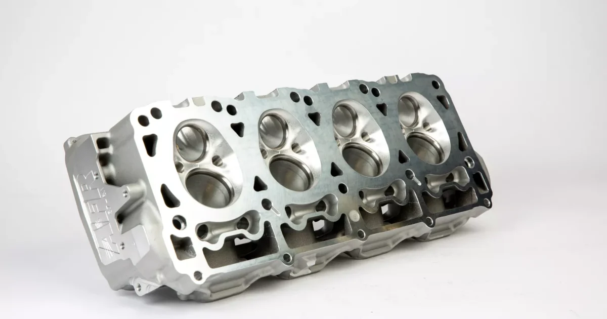 Passenger Side 195CC Street CNC Streek Hawk Cylinder Head By Air FLow ...